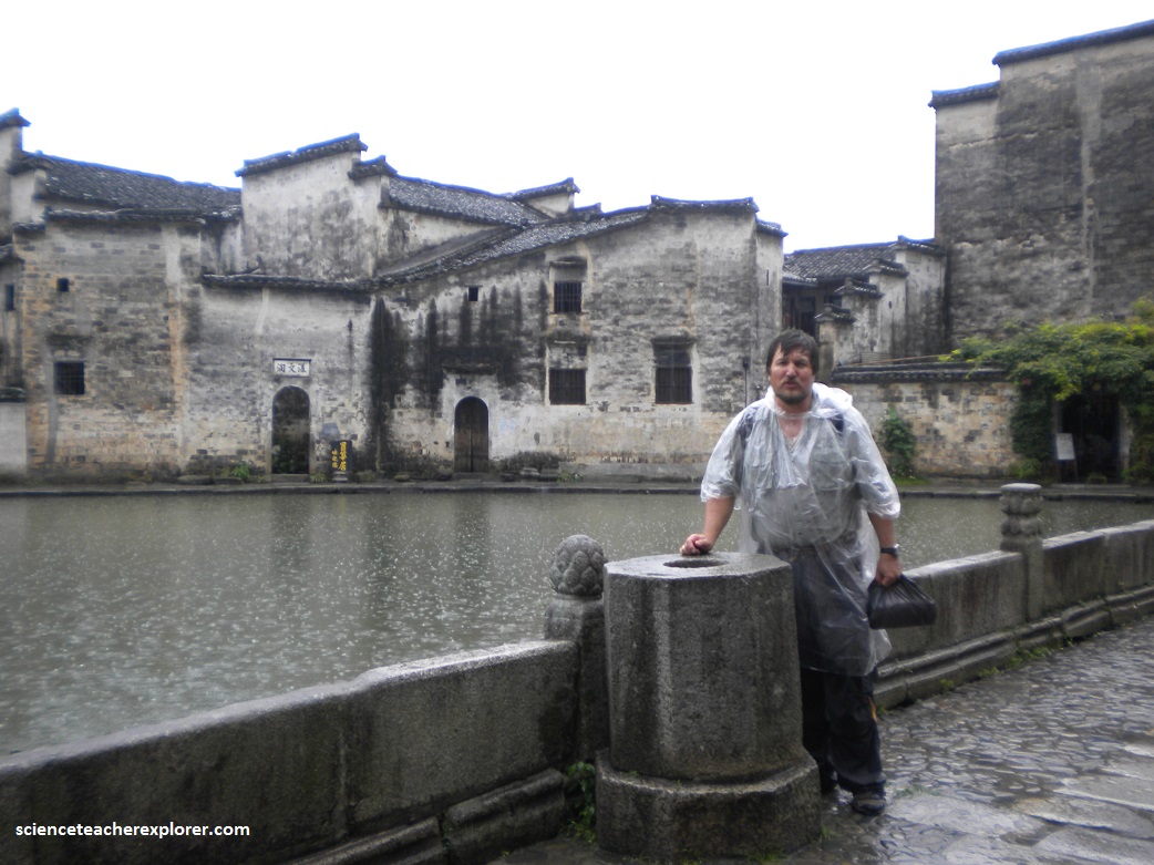 Hongcun Village, China – Explorer/Trekker