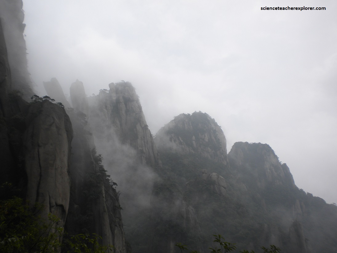 San-tsing Shan NP, CN – Explorer/Trekker