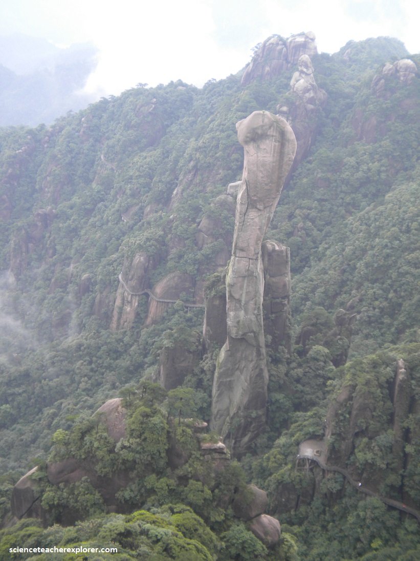 San-tsing Shan NP, CN – Explorer/Trekker