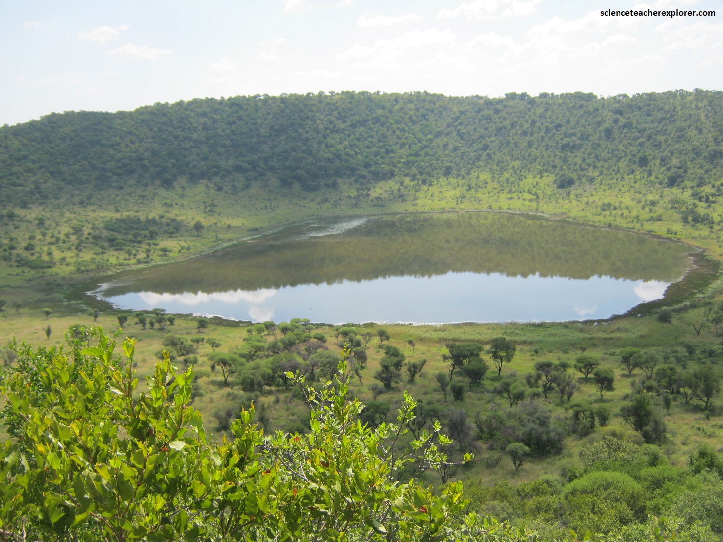 Tswaing Crater, S. Africa – Explorer/Trekker