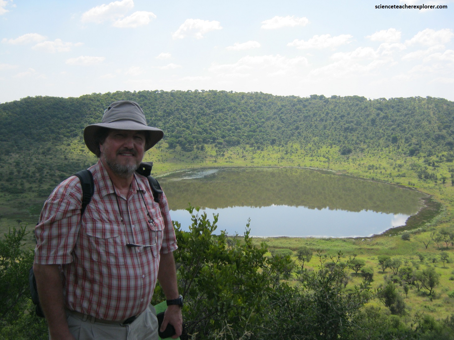 Tswaing Crater, S. Africa – Explorer/Trekker