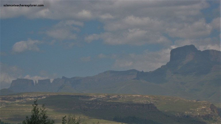 Drakensburg, S. Africa – Explorer/Trekker